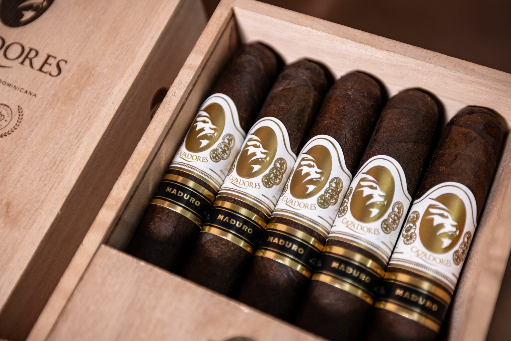 La Aurora Announces Two New Additions to the Cazadores Line | Cigar ...