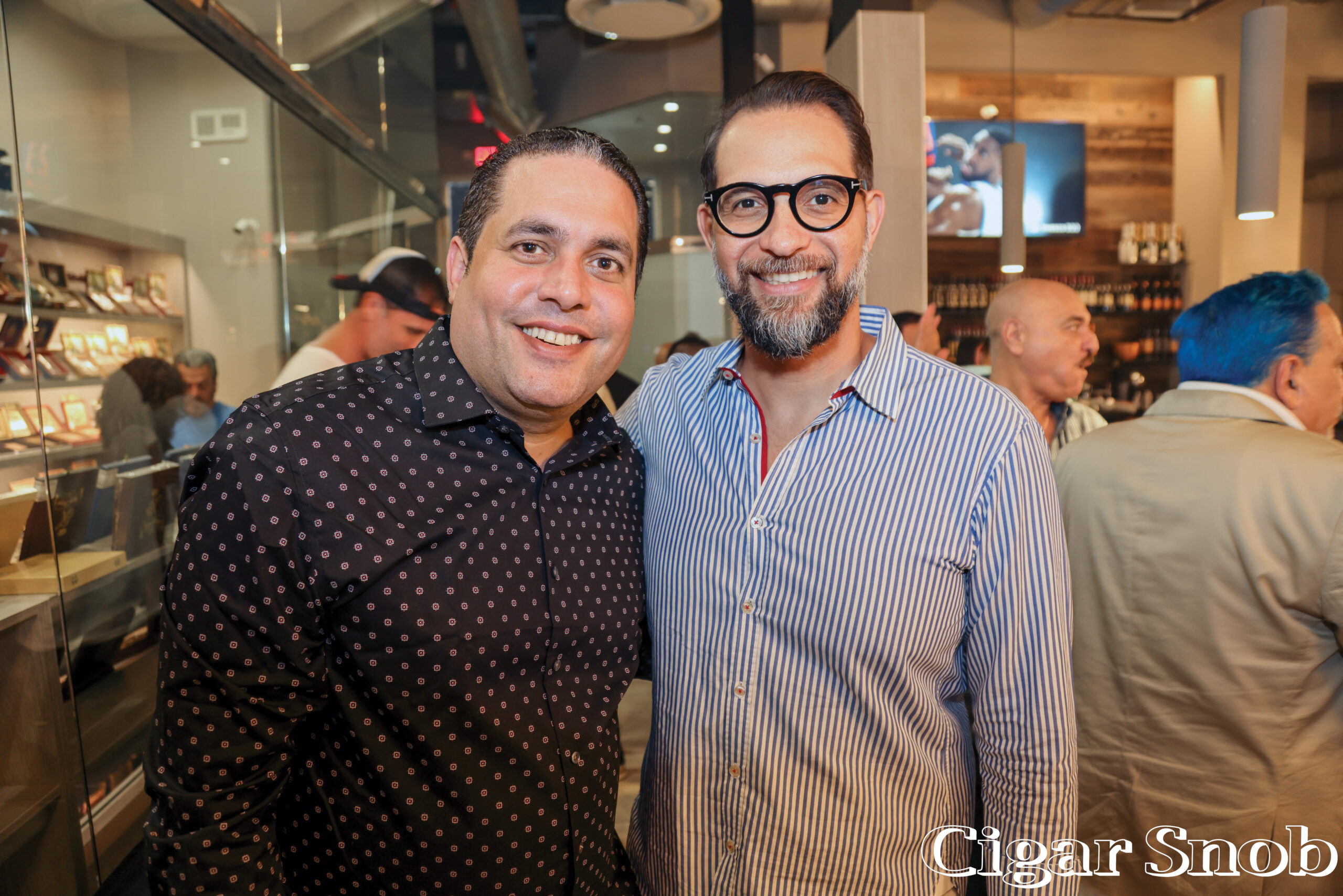 Republica Cigar Lounge Grand Opening | Cigar Snob Magazine