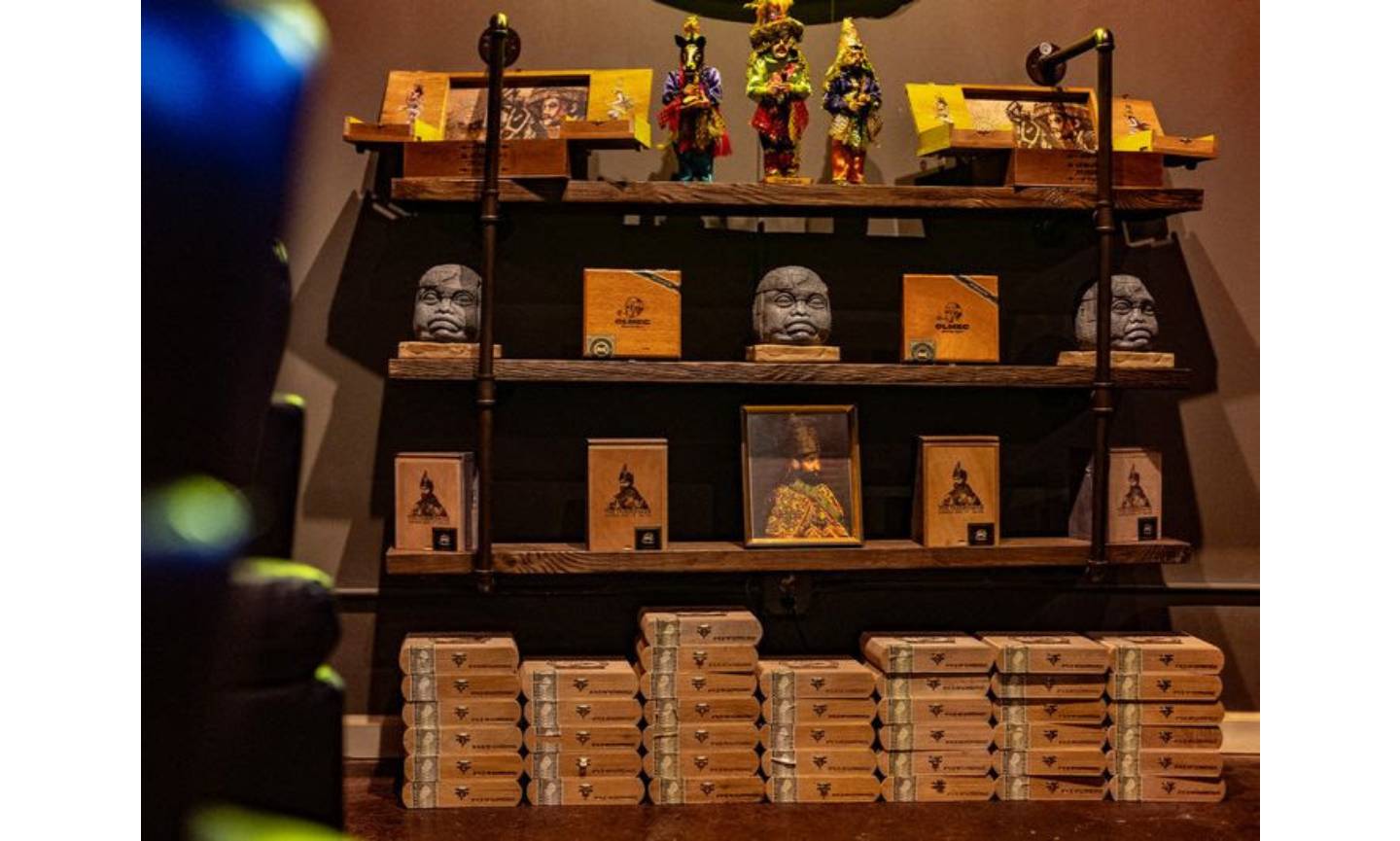 Ligero Tobacco Unveils Revamped Foundation Cigar Lounge | Cigar Snob ...