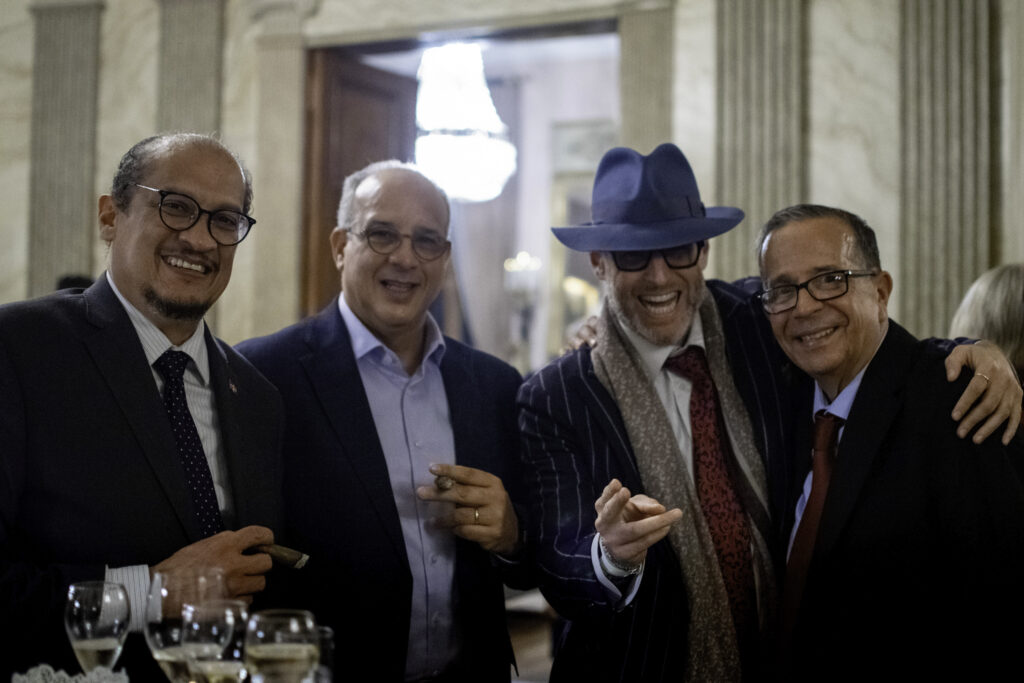 Meerapfel Cigar launches its Second Line, the Meir Master Blend | Cigar ...